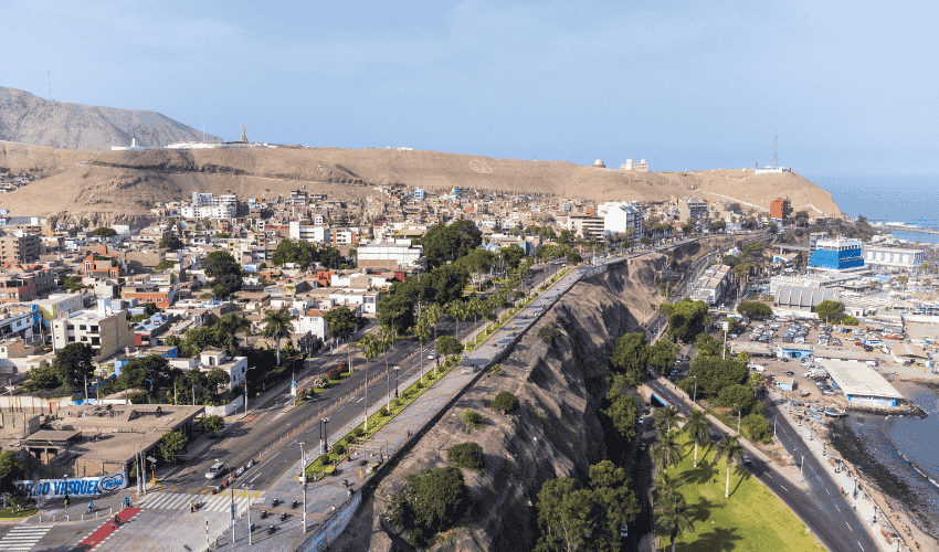 Cómo llegar a Playa Chorrillos y todo lo que debes saber